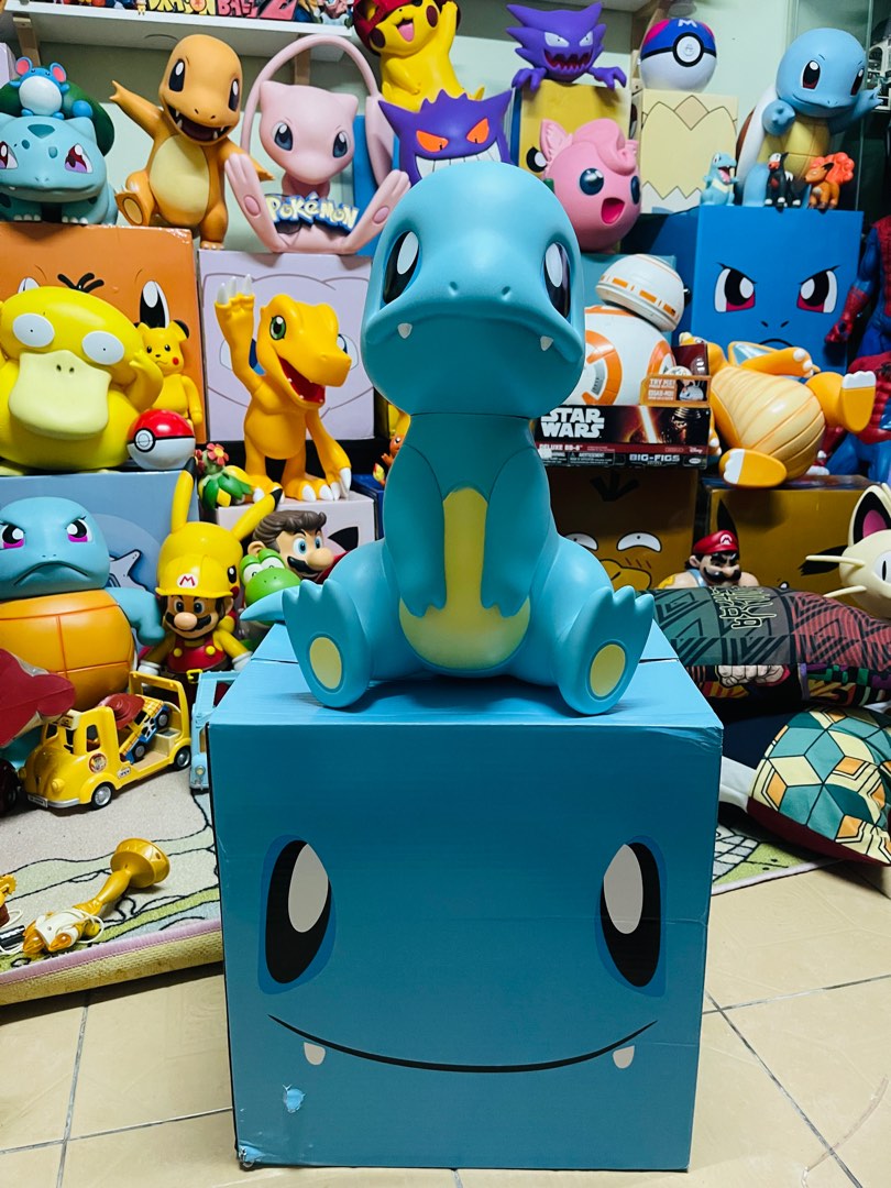 Pokemon blue water dragon charmander lifesized oversized 40cm, Hobbies ...