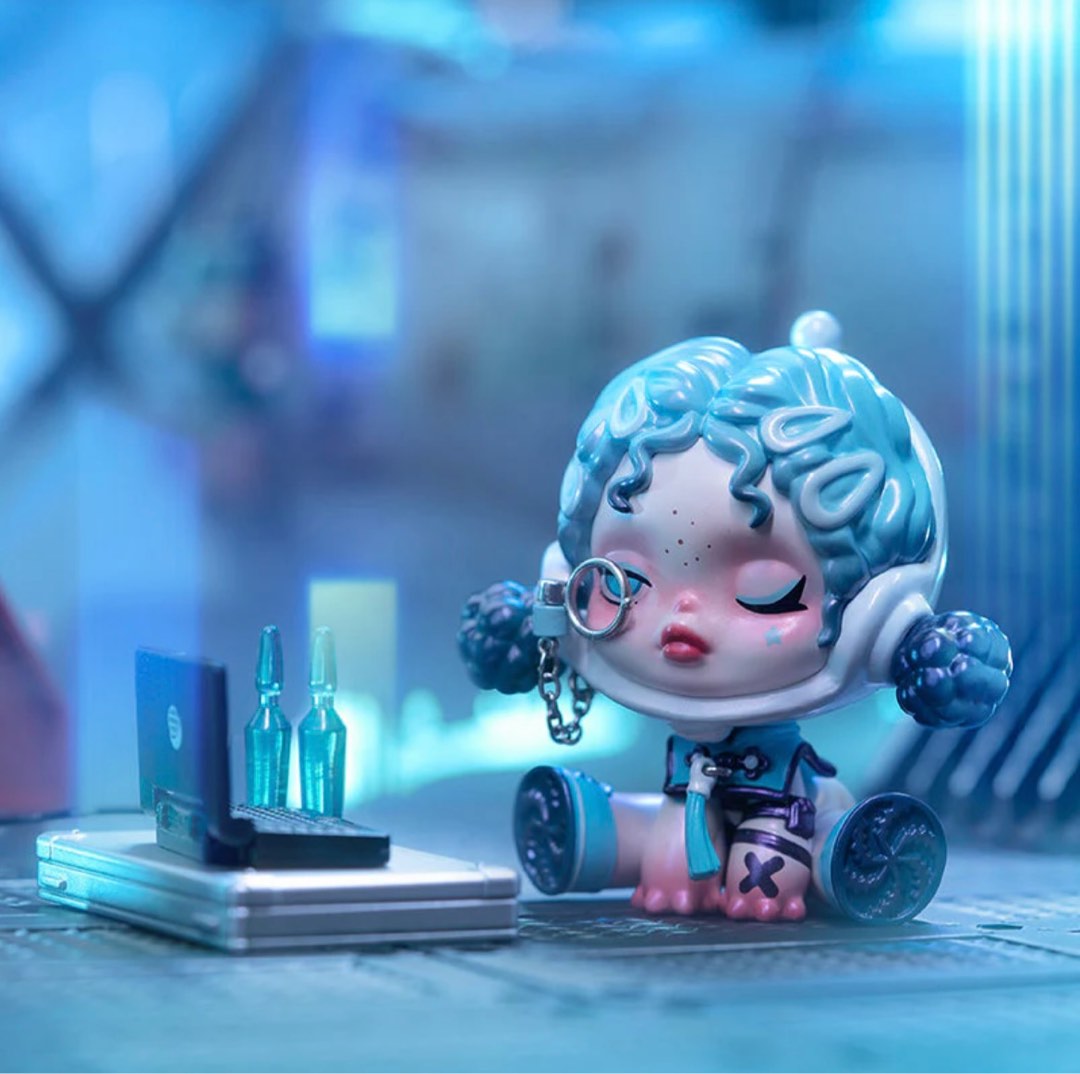 Popmart Skullpanda City of Night 004 - Heartseeker, Puppet Singer ...