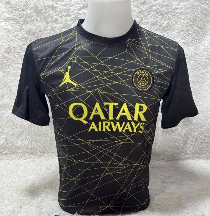 PSG 3rd Kit, Men's Fashion, Activewear on Carousell