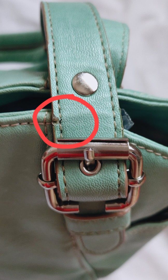 Authentic Relic by Fossil mint green shoulder bag, Women's Fashion ...