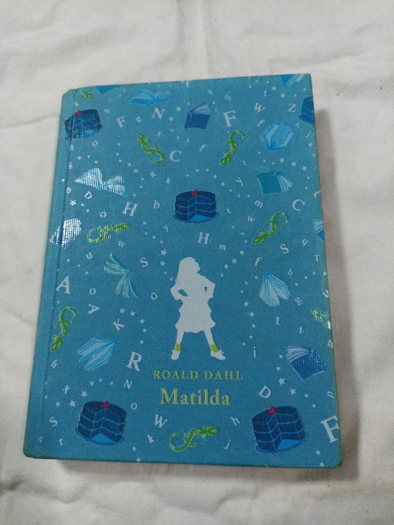 Roald Dahl- Mathilda Book, Hobbies & Toys, Books & Magazines, Fiction ...