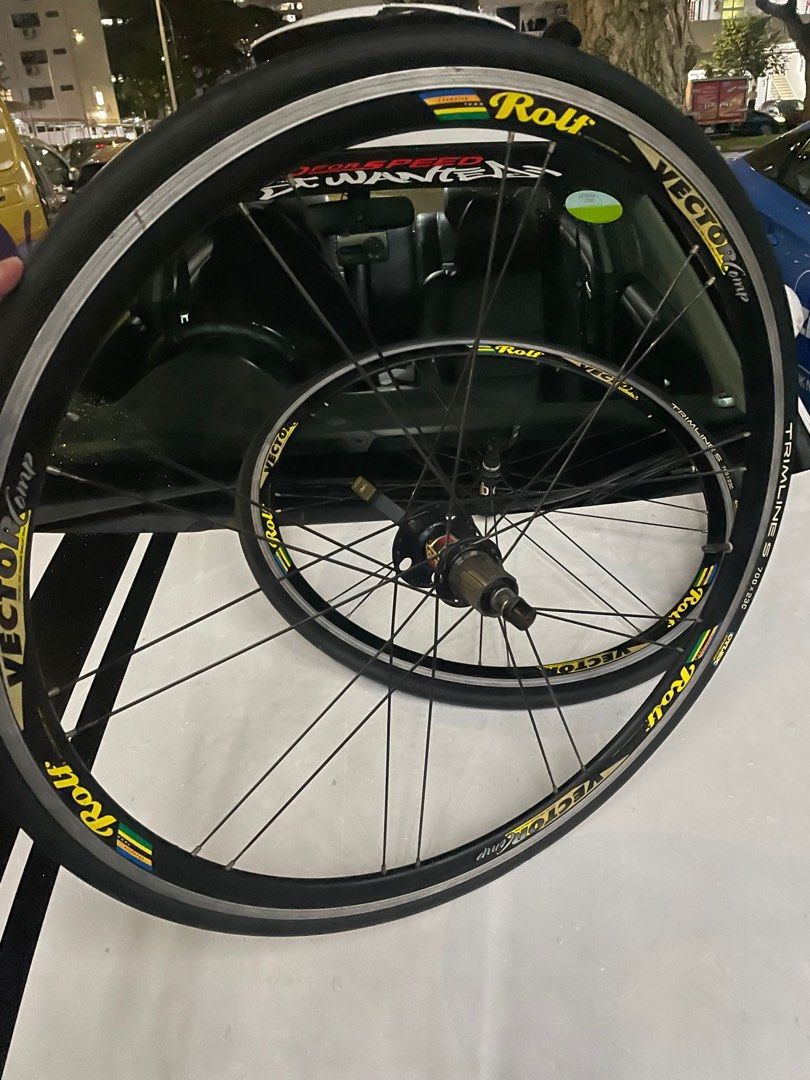 Rolf vector 700cc road bike wheelset, Sports Equipment, Bicycles ...