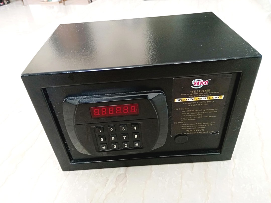 Safe Box, Furniture & Home Living, Security & Locks, Safe on Carousell