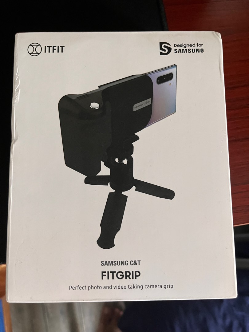 Samsung Fitgrip, Photography, Photography Accessories, Tripods & Monopods on Carousell