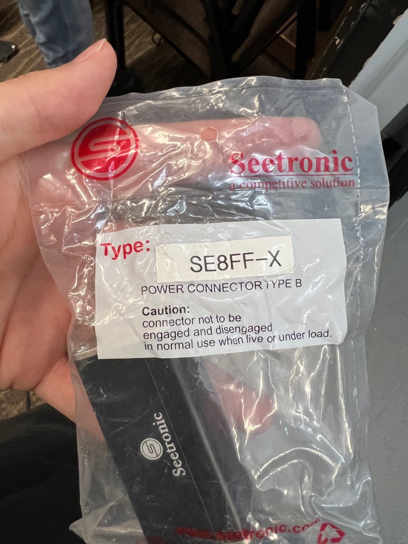 SEETronic RJ45 Feedthrough Coupler (SE8FF-X), 電腦＆科技, 電腦周邊及配件, 電腦線、轉接線及 ...
