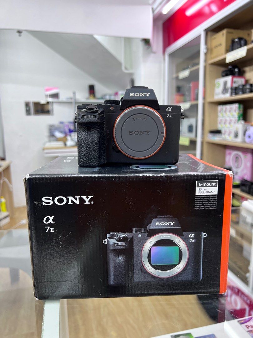 Sony A7ii Body SC101k 8/10 Come with Full Set Box, Photography, Cameras ...