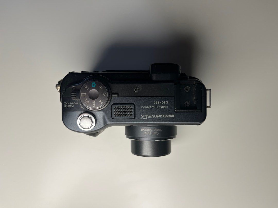 Sony Cybershot DSC-S85 - Digital Camera, Photography, Cameras on Carousell