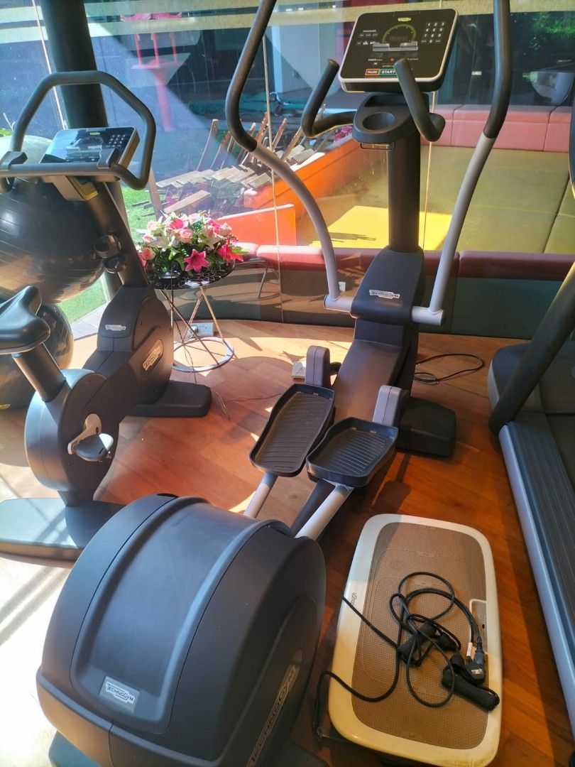 Technogym Equipments, Sports Equipment, Exercise & Fitness, Cardio ...