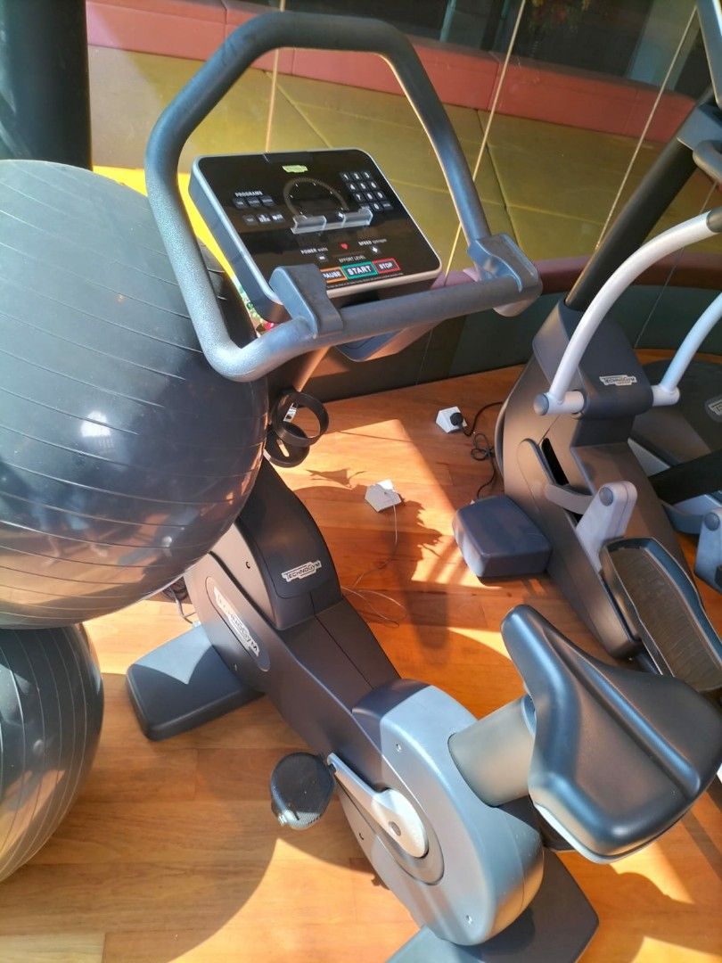 Technogym Equipments, Sports Equipment, Exercise & Fitness, Cardio ...