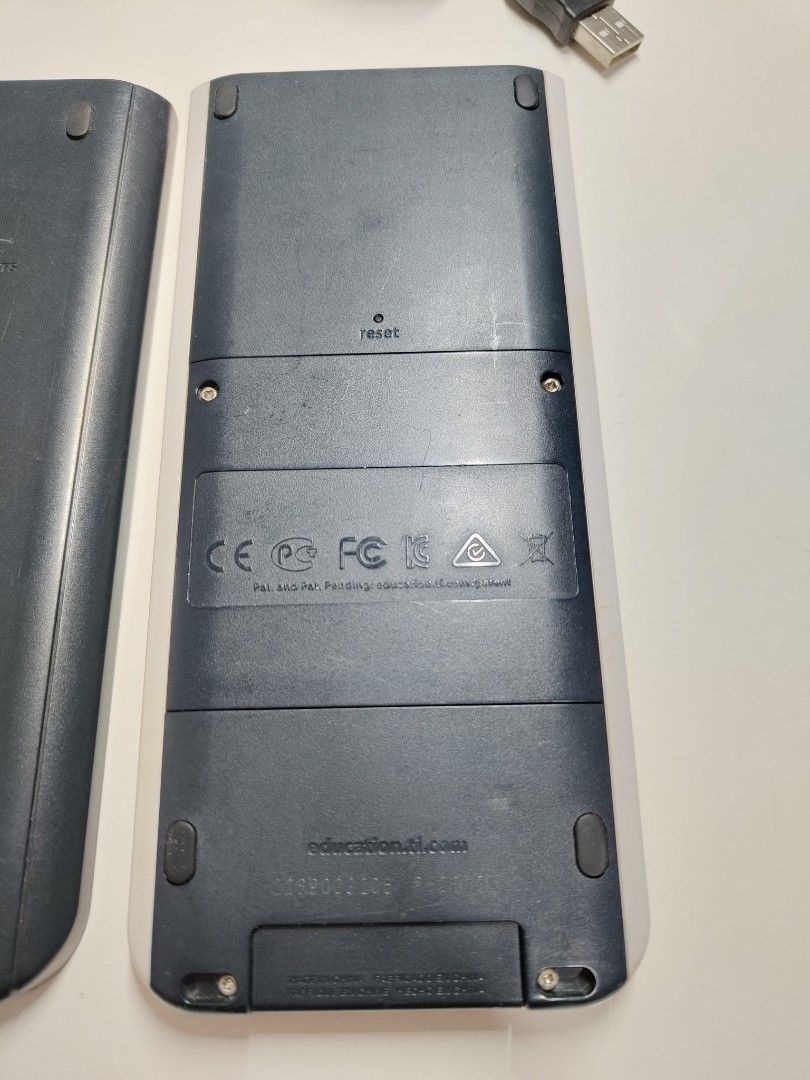 [set] Ti-nspire CX (Texas Instruments), Mobile Phones & Gadgets, Other ...