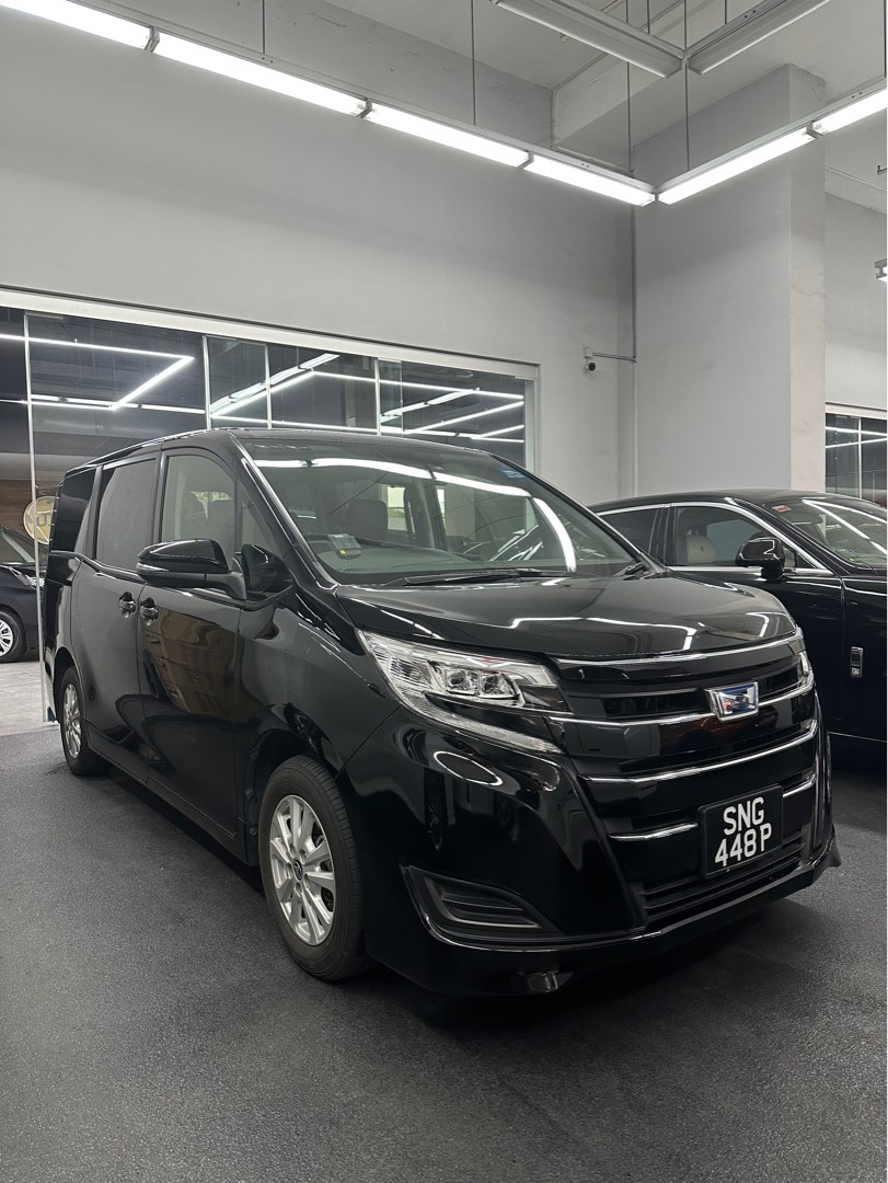 Toyota Noah Hybrid [ PHV USAGE ] GRAB GOJEK TADA, Cars, Car Rental on ...