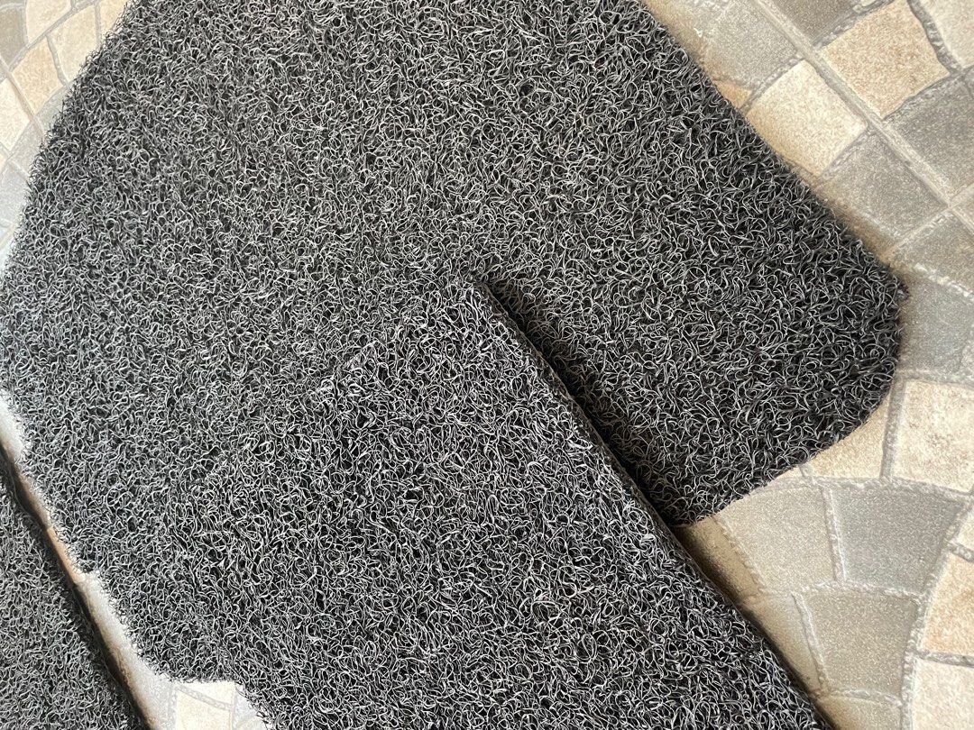 Universal Car Mat Coil Mat Spaghetti Matting universal mat Black Nomad ...