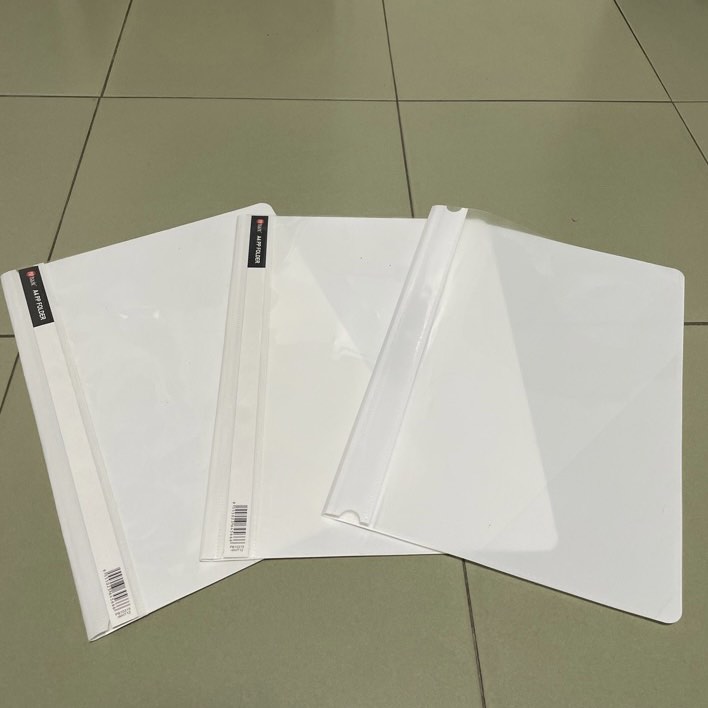 White A4 File (Hole punch), Hobbies & Toys, Stationery & Craft ...