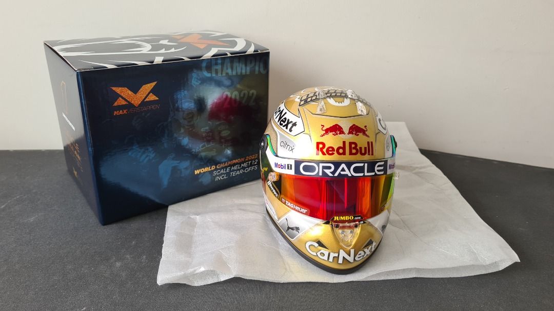 (in stock) 2022 Max Verstappen gold helmet 1/2 scale Rd Bull Honda ...