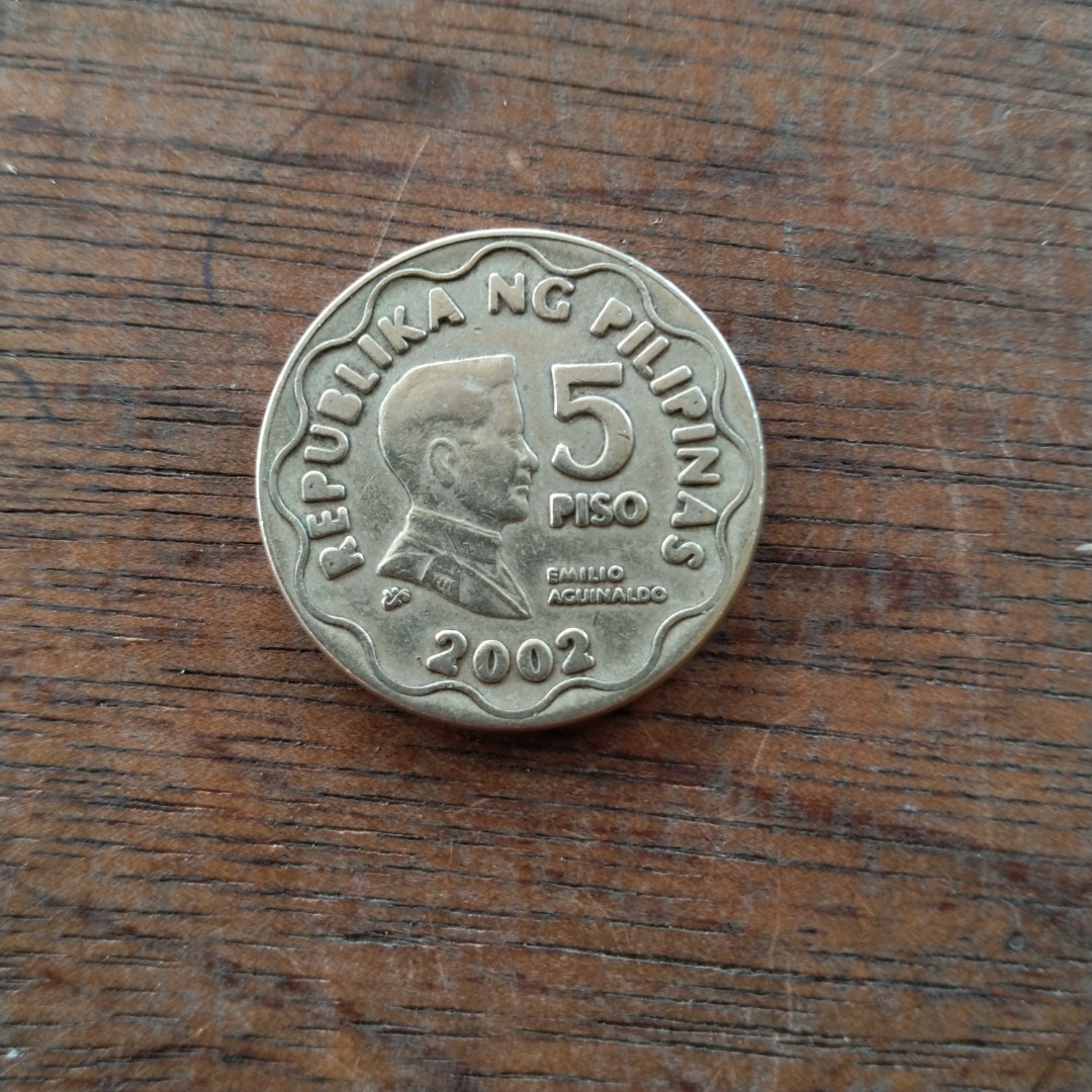 5 Peso error coin, Hobbies & Toys, Stationary & Craft, Other Stationery ...
