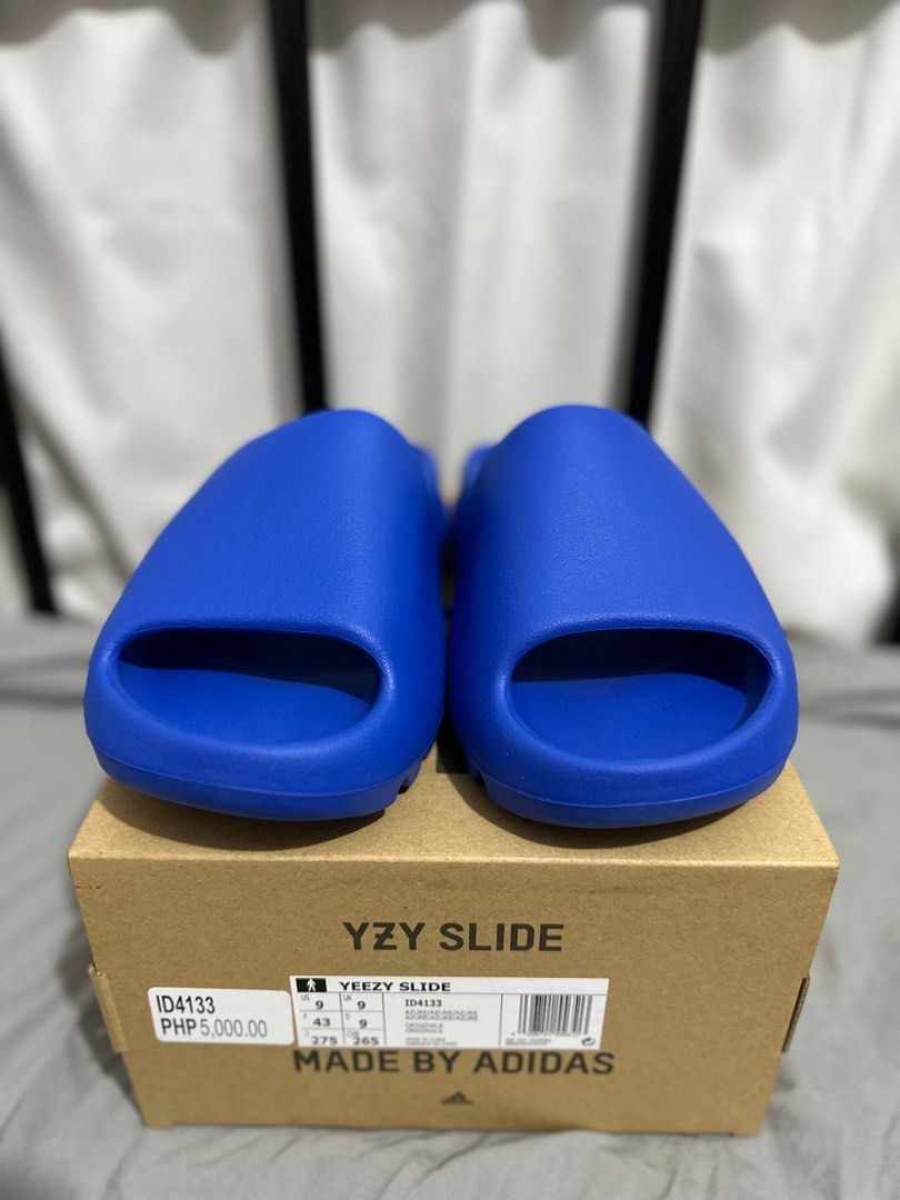 ADIDAS YEEZY SLIDE AZURE, Men's Fashion, Footwear, Slippers & Slides on ...