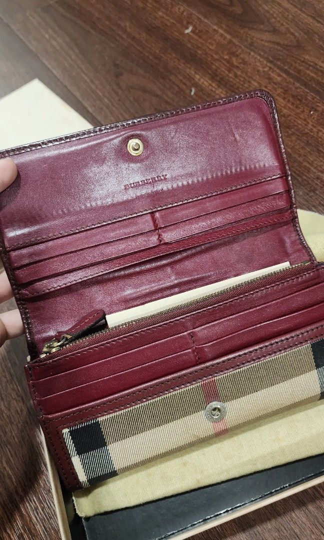 Authentic Burberry wallet, Women's Fashion, Bags & Wallets, Wallets ...