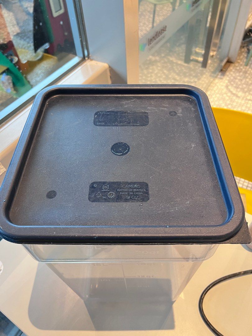 Cambro container, TV & Home Appliances, Kitchen Appliances, Other ...
