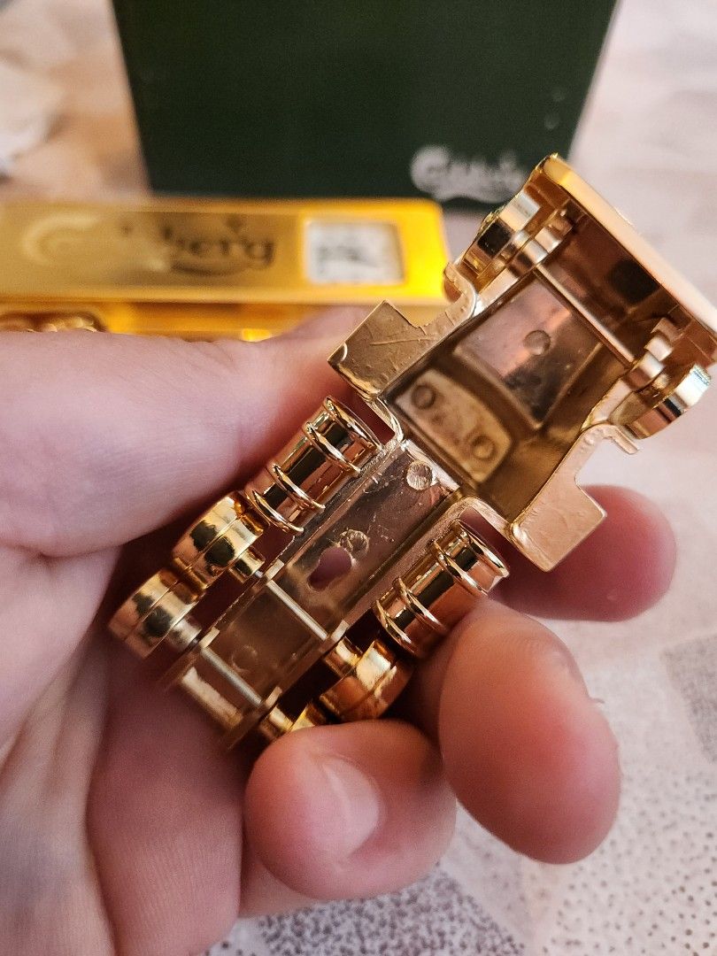 Carlsberg Clock Metal Truck Trailer, Hobbies & Toys, Memorabilia ...