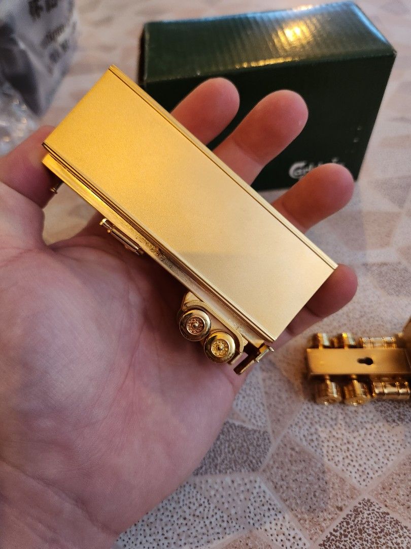 Carlsberg Clock Metal Truck Trailer, Hobbies & Toys, Memorabilia ...