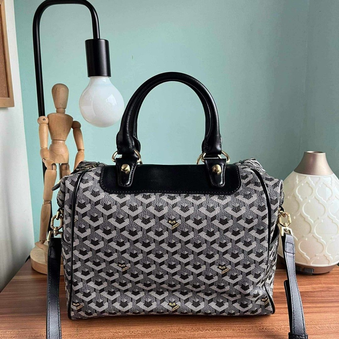 Cesare Paciotti 4US Two-Way Bag on Carousell