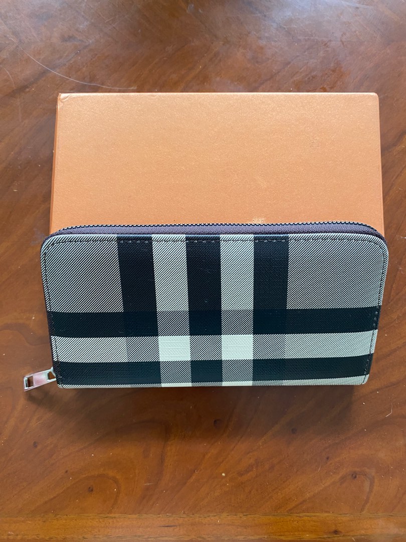 Checkered Long Wallet on Carousell