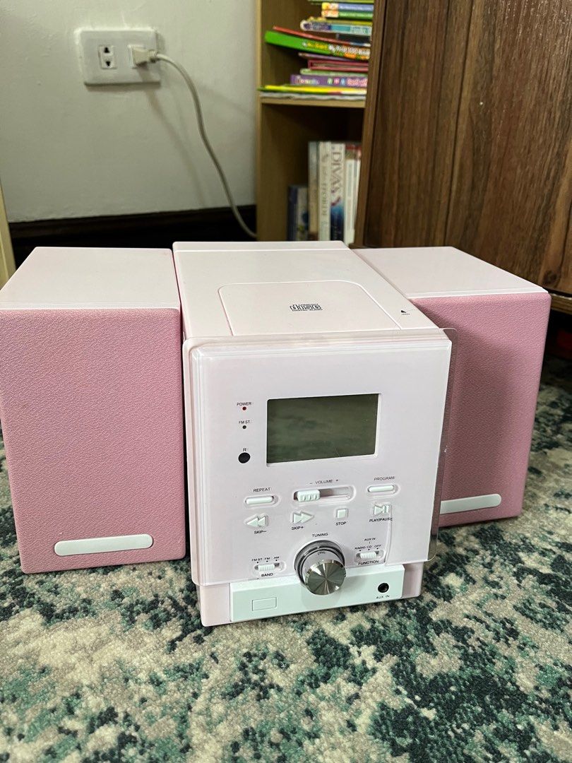 Compact Pink disc audio cd player, Audio, Portable Music Players on ...