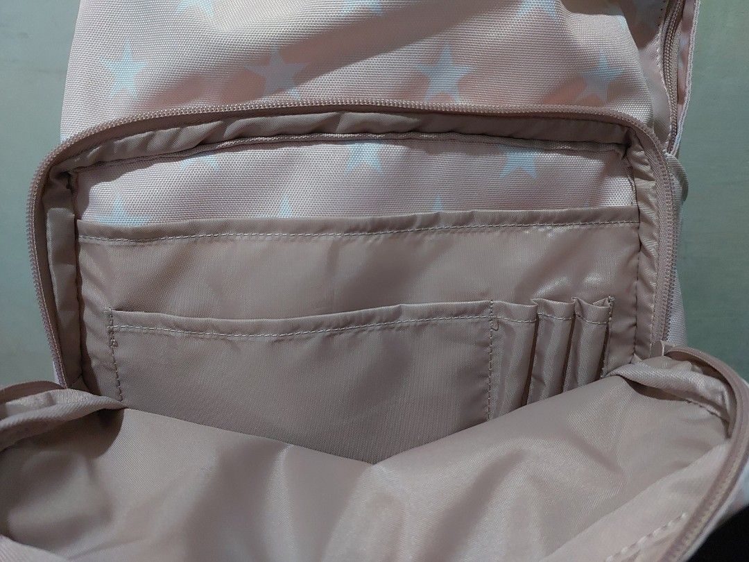 Converse light pink backpack with laptop compartment on Carousell