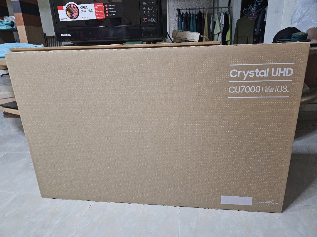 Crystal UHD CU7000 43inch, TV & Home Appliances, TV & Entertainment, TV ...