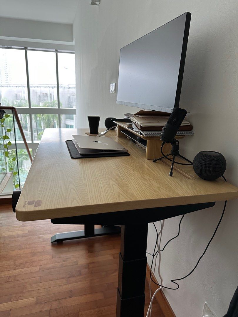 Everdesk Max, Furniture & Home Living, Furniture, Tables & Sets on ...