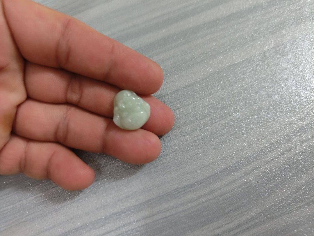 feicui jade Buddha pendant翡翠玉笑佛吊坠, Women's Fashion, Jewelry ...