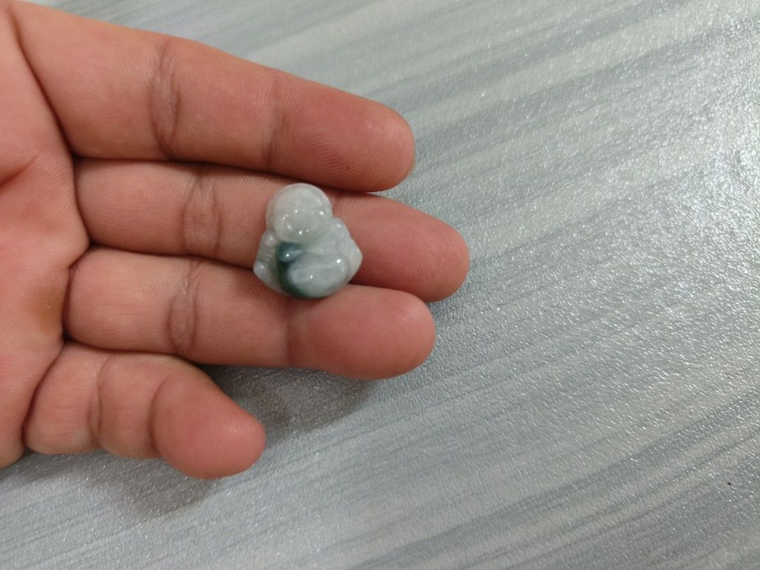 feicui jade Buddha pendant翡翠玉笑佛吊坠, Women's Fashion, Jewelry ...