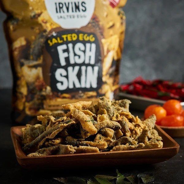 HALAL Singapore Irvins Salted Egg Fish Skin / Salted Potato Chips ...