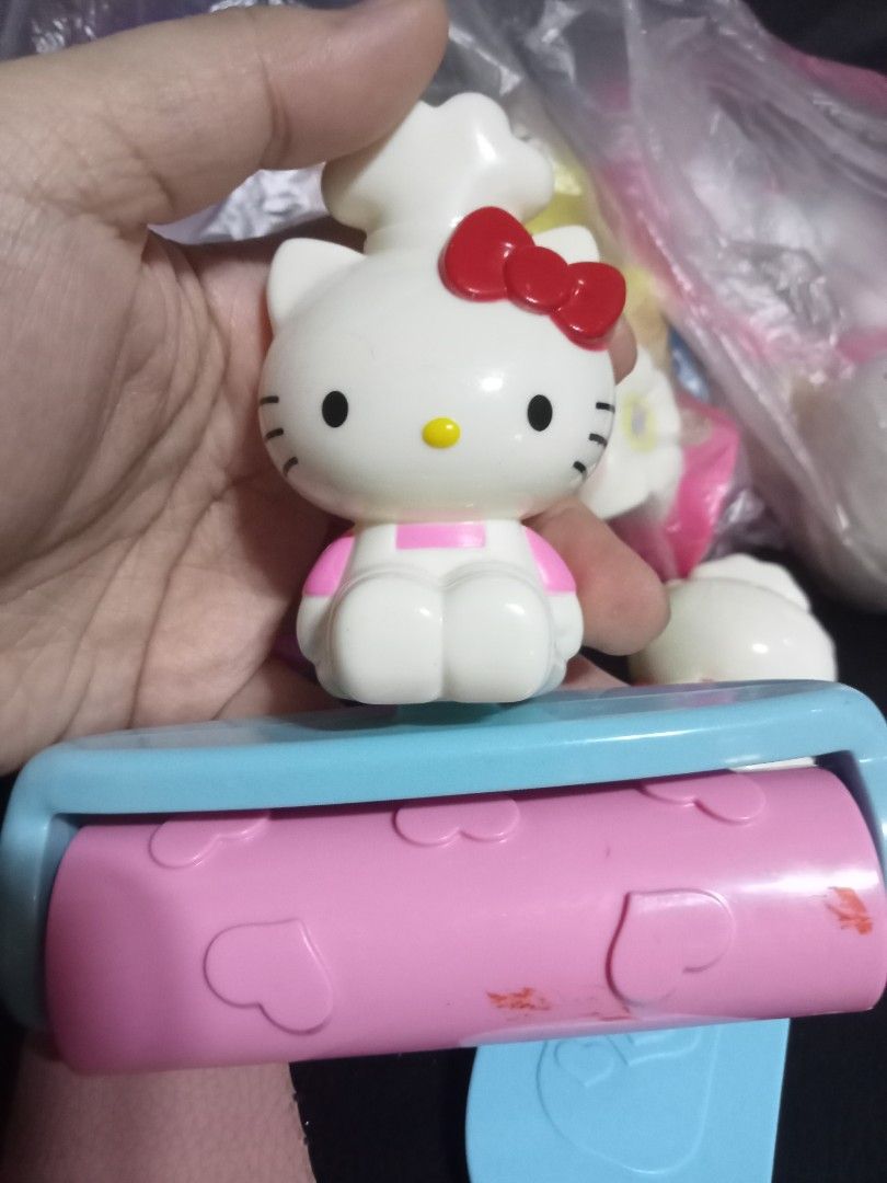 Hello kitty baker, Hobbies & Toys, Toys & Games on Carousell