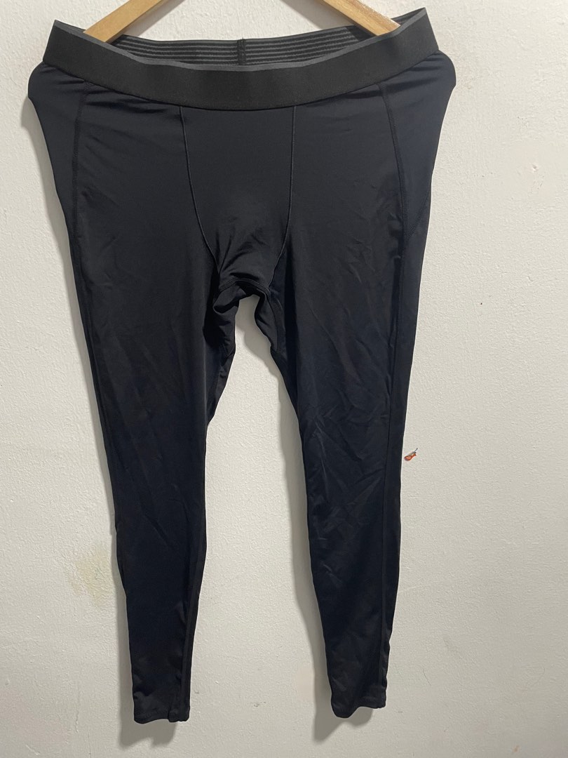 Inner Tight Uniqlo Airism, Men's Fashion, Activewear on Carousell