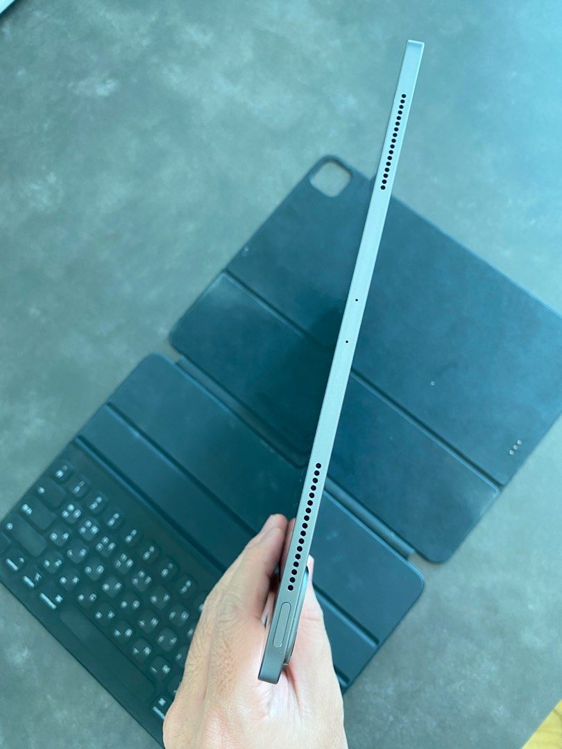 iPad Pro Generation 4 (12.9), Mobile Phones & Gadgets, Tablets, iPad on ...