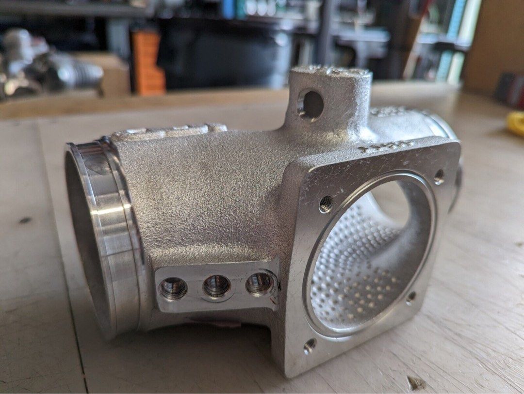 IPD Porsche 996 Turbo / S / X50 / GT2 IPD Plenum with 68mm TB | 96268 ...