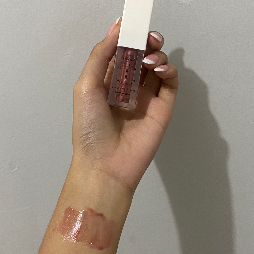 Issy and Co. Hydragloss Old Packaging OFF DUTY on Carousell