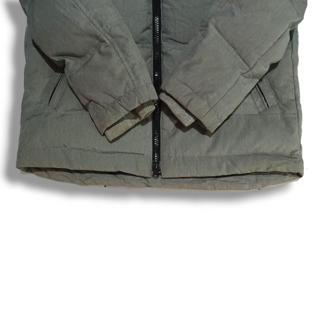 Jaket bulu angsa / jaket bulang / jaket hangat on Carousell Jaket bulu angsa / jaket bulang / jaket hangat on Carousell