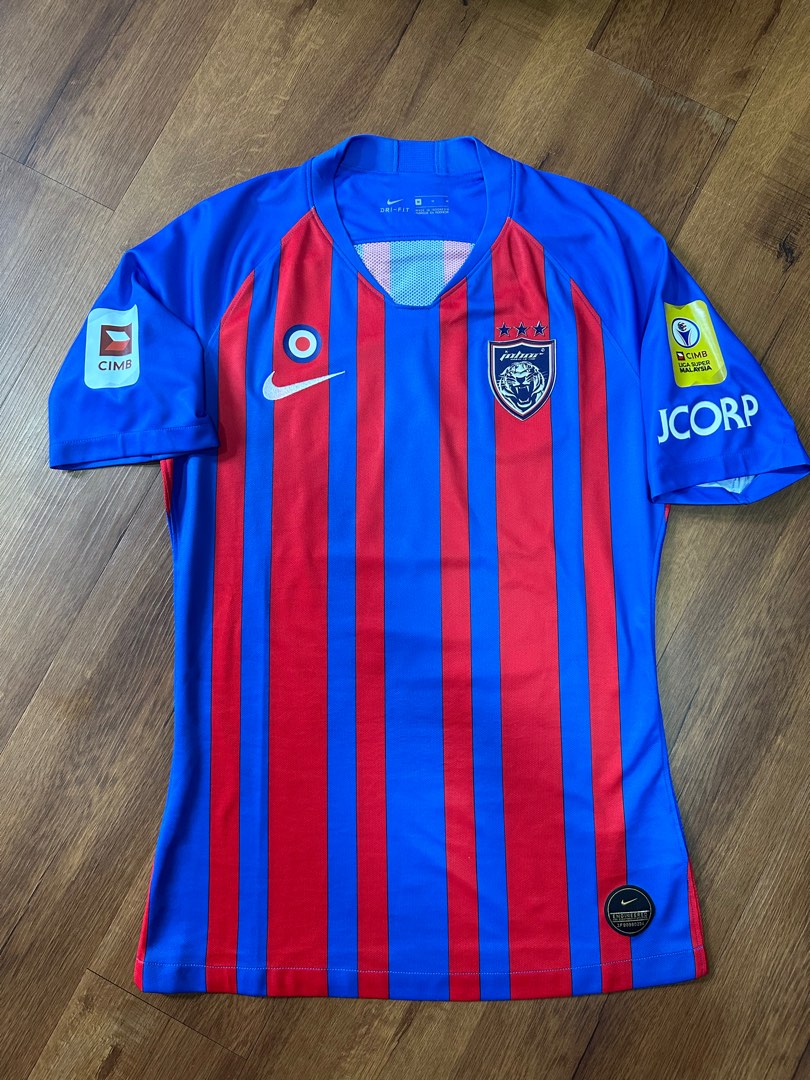 JDT home 2020 player issue, Men's Fashion, Activewear on Carousell