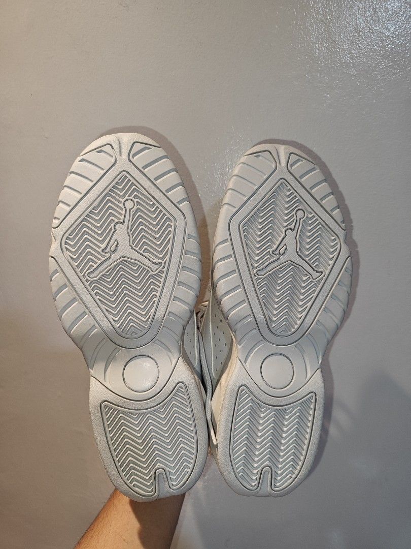 Jordan lift off light bone size 9 for sale, Men's Fashion, Footwear ...