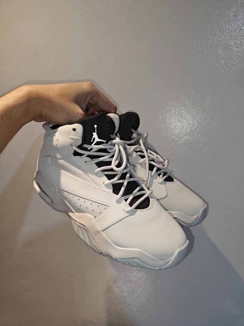 Jordan lift off light bone size 9 for sale, Men's Fashion, Footwear ...