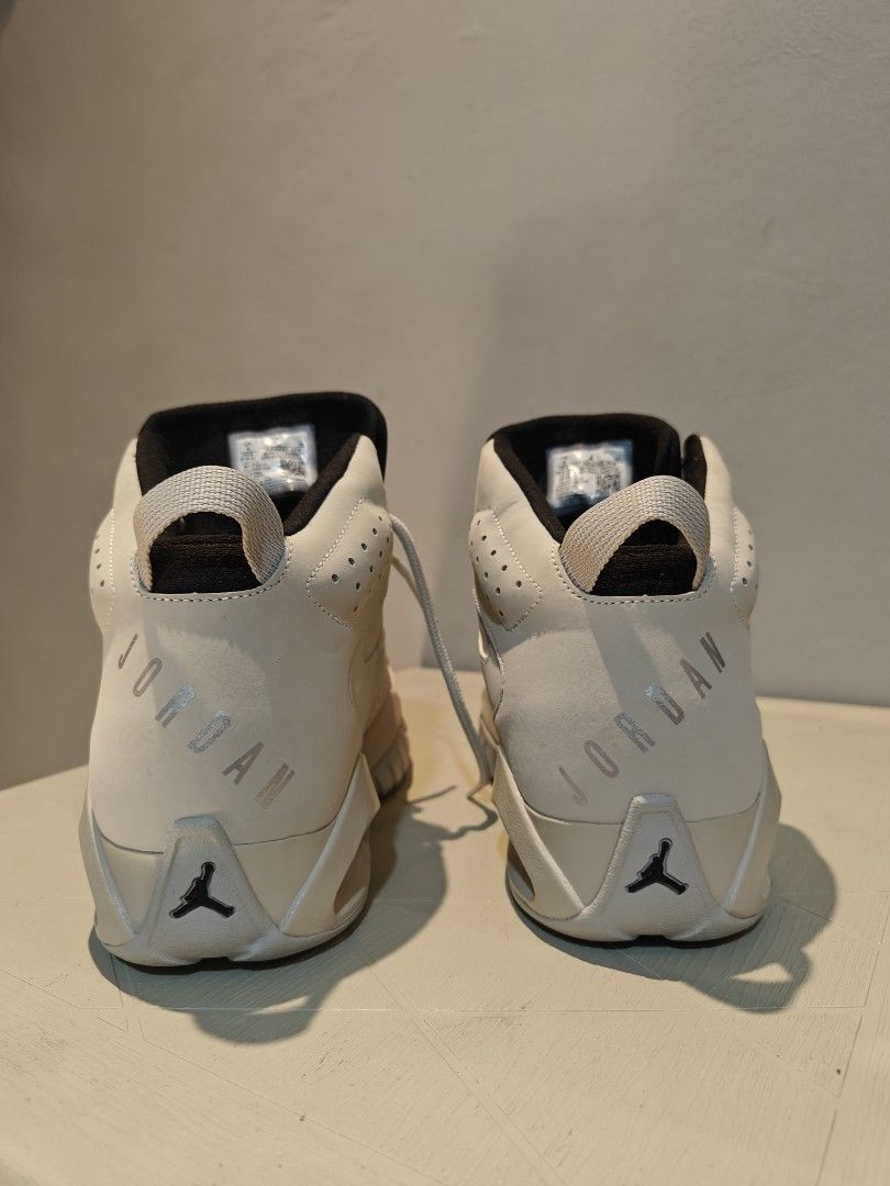 Jordan lift off light bone size 9 for sale, Men's Fashion, Footwear ...