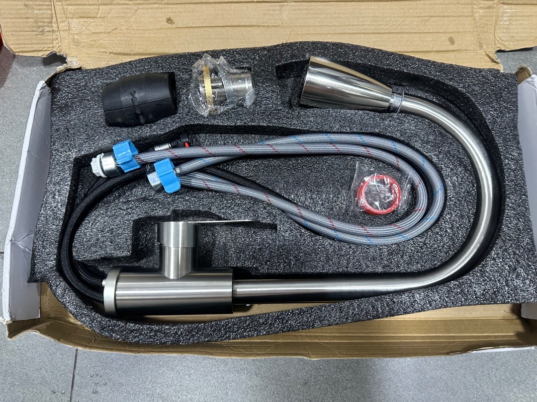 Kitchen Sink Tap, Furniture & Home Living, Bathroom & Kitchen Fixtures ...