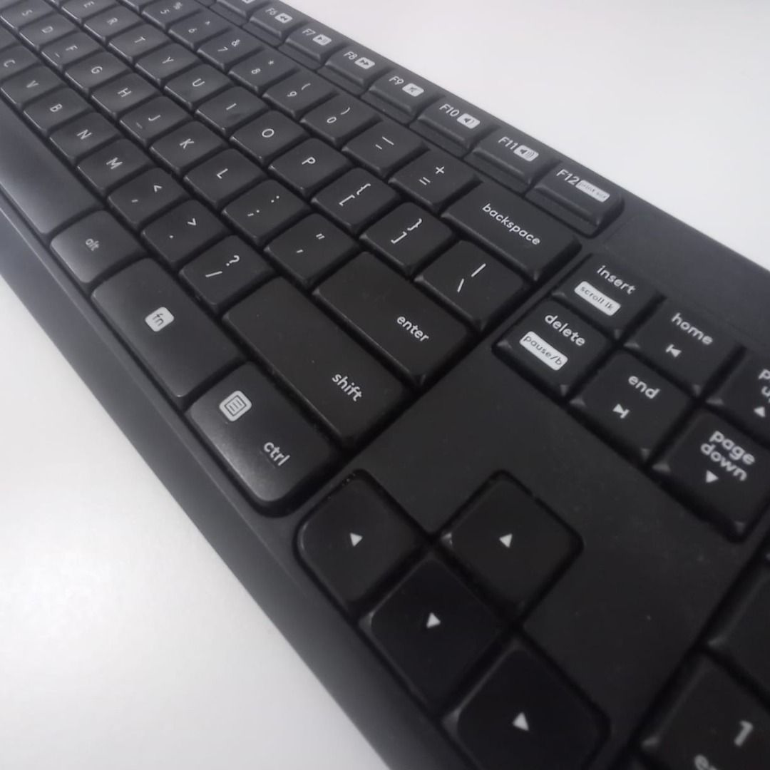 Logitec Mk235 Wireless Keyboard And Mouse Combo Computers And Tech Parts