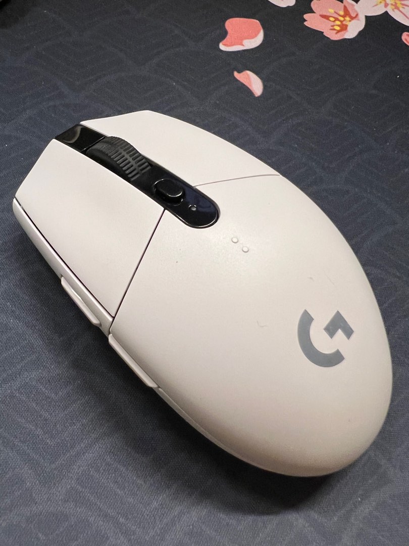 Logitech g304, Computers & Tech, Parts & Accessories, Mouse & Mousepads ...