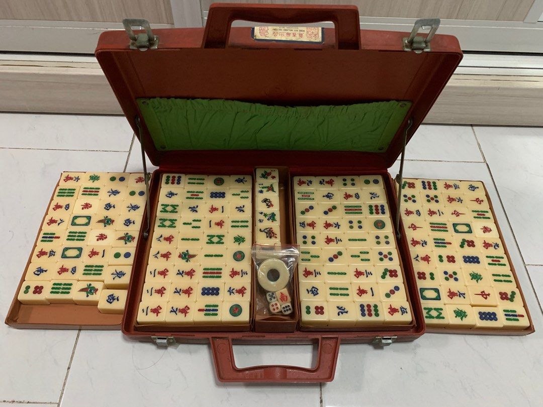 Mahjong (full set), Hobbies & Toys, Toys & Games on Carousell