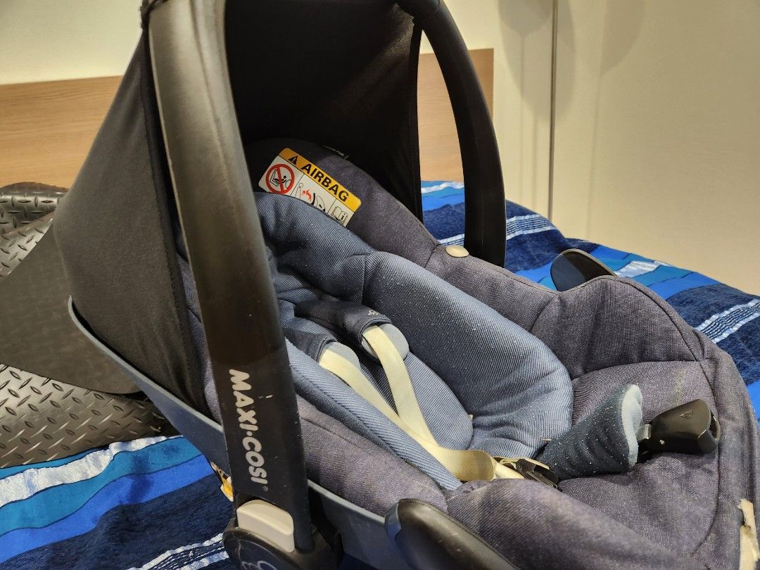 Maxi Cosi pebble plus car seat, Babies & Kids, Going Out, Car Seats on ...