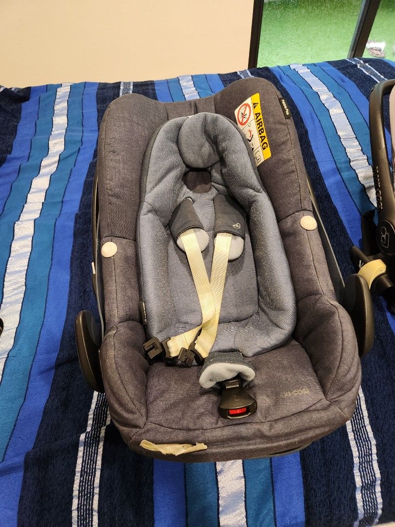 Maxi Cosi pebble plus car seat, Babies & Kids, Going Out, Car Seats on ...