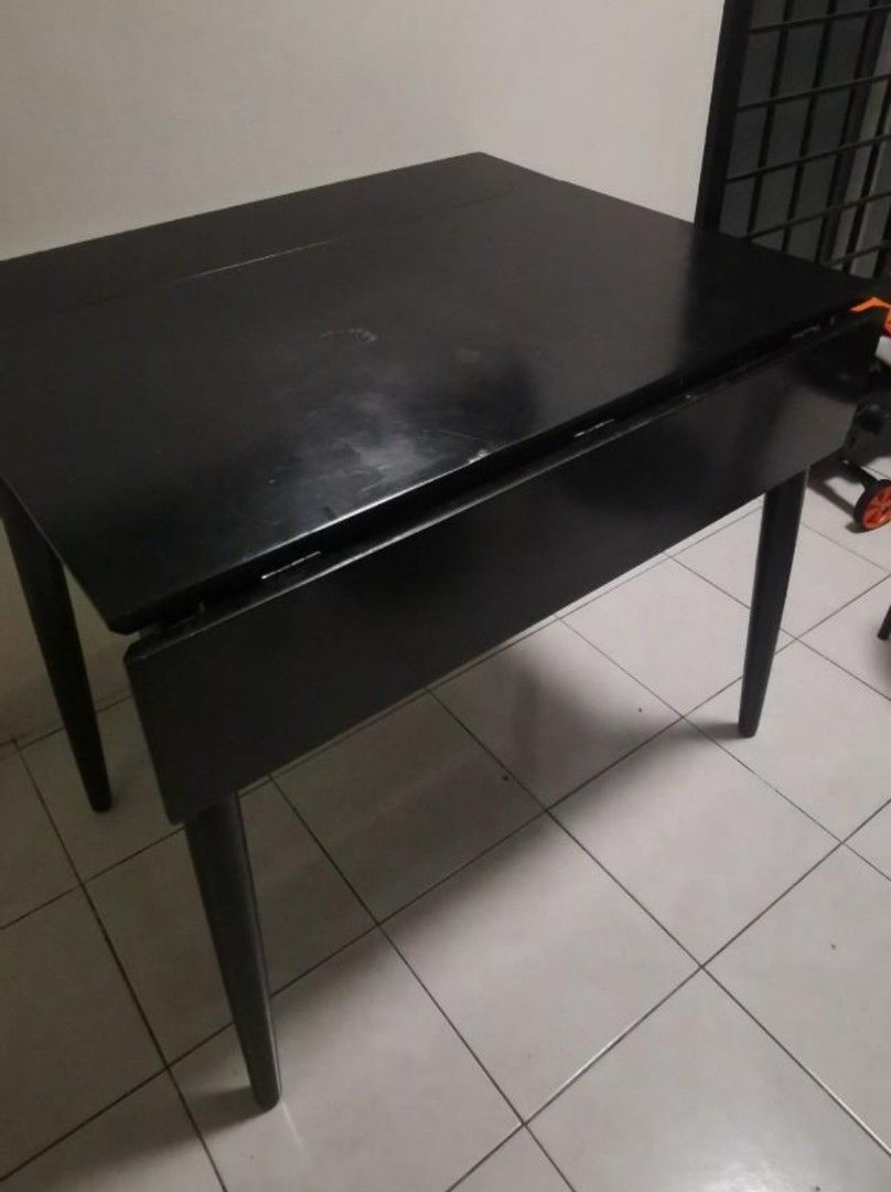 Meja Makan Boleh Extend FREE 2 Chairs, Furniture & Home Living ...